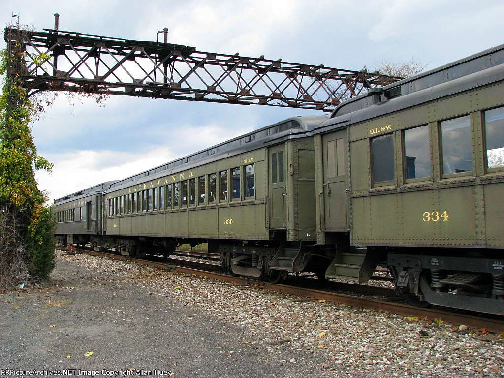 Steamtown special passenger consist
